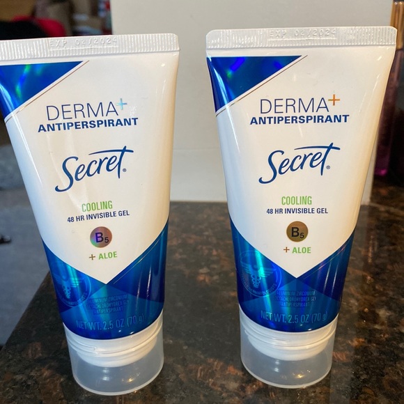 Secret | Bath & Body | 2 Secret 25 Oz Derma Cooling Invisible Gel ...